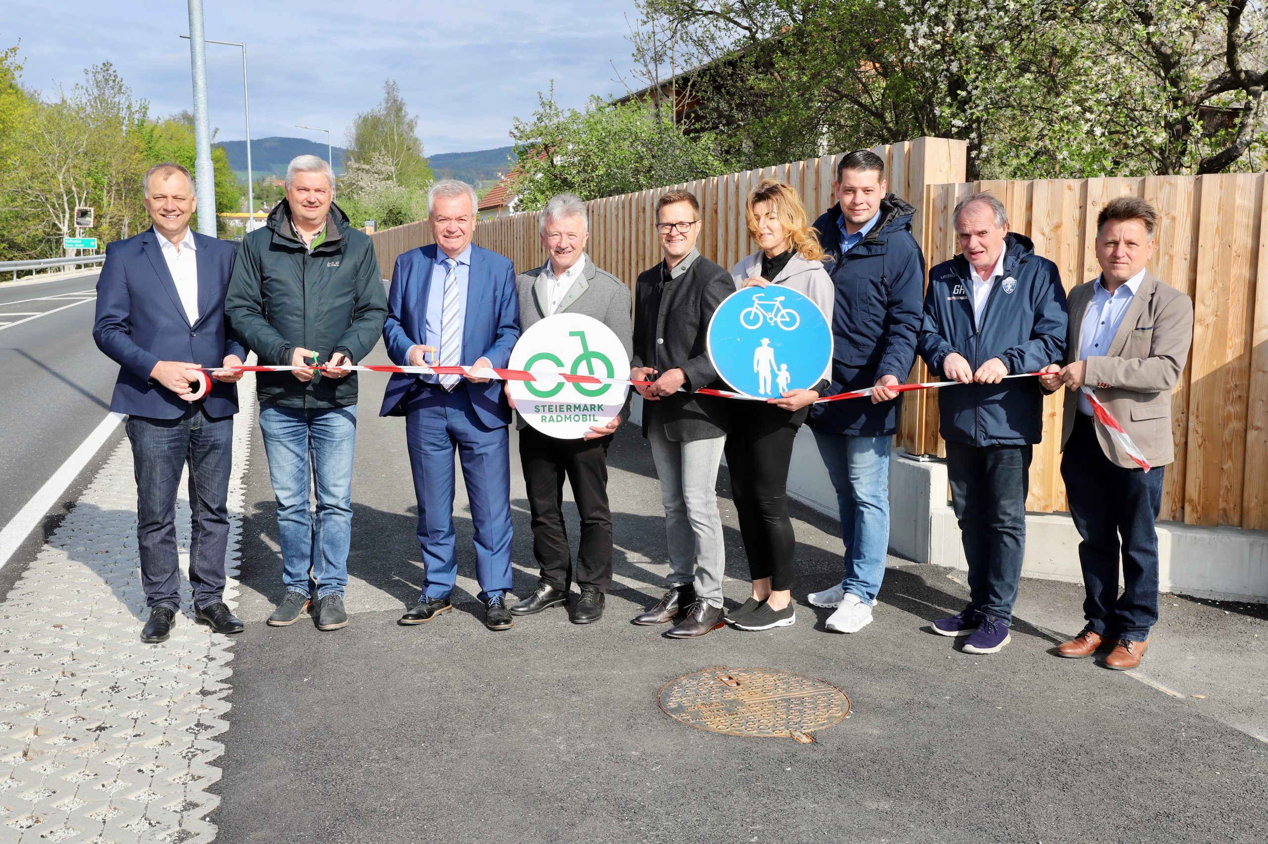 Geh- und Radweg an der L406 wurde eröffnet. - Hartberg-Fürstenfeld